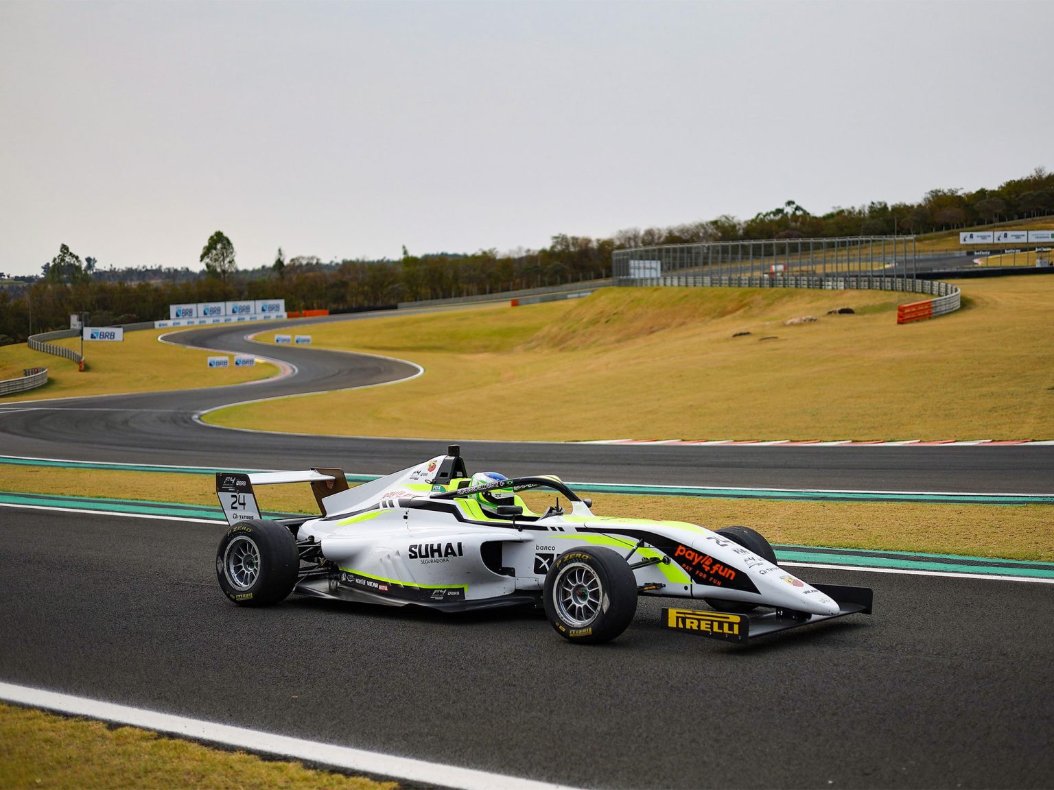 F4 Brasil: Pipe Barrichello Bartz fecha final de semana positivo no ...